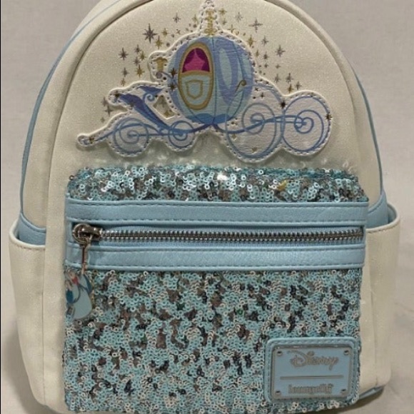 Loungefly | Bags | Nwt Loungefly Exclusive Disney Cinderellas Carriage ...